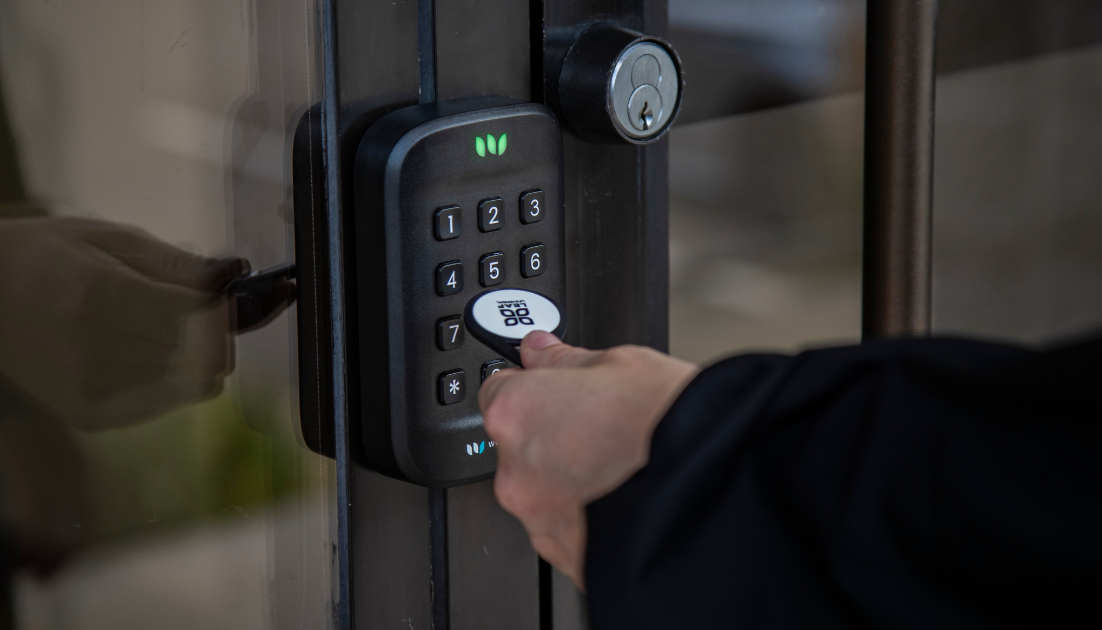 Wavelynx Launches APEX Reader: Next-Generation Access Control Solution Engineered to Outlast ...